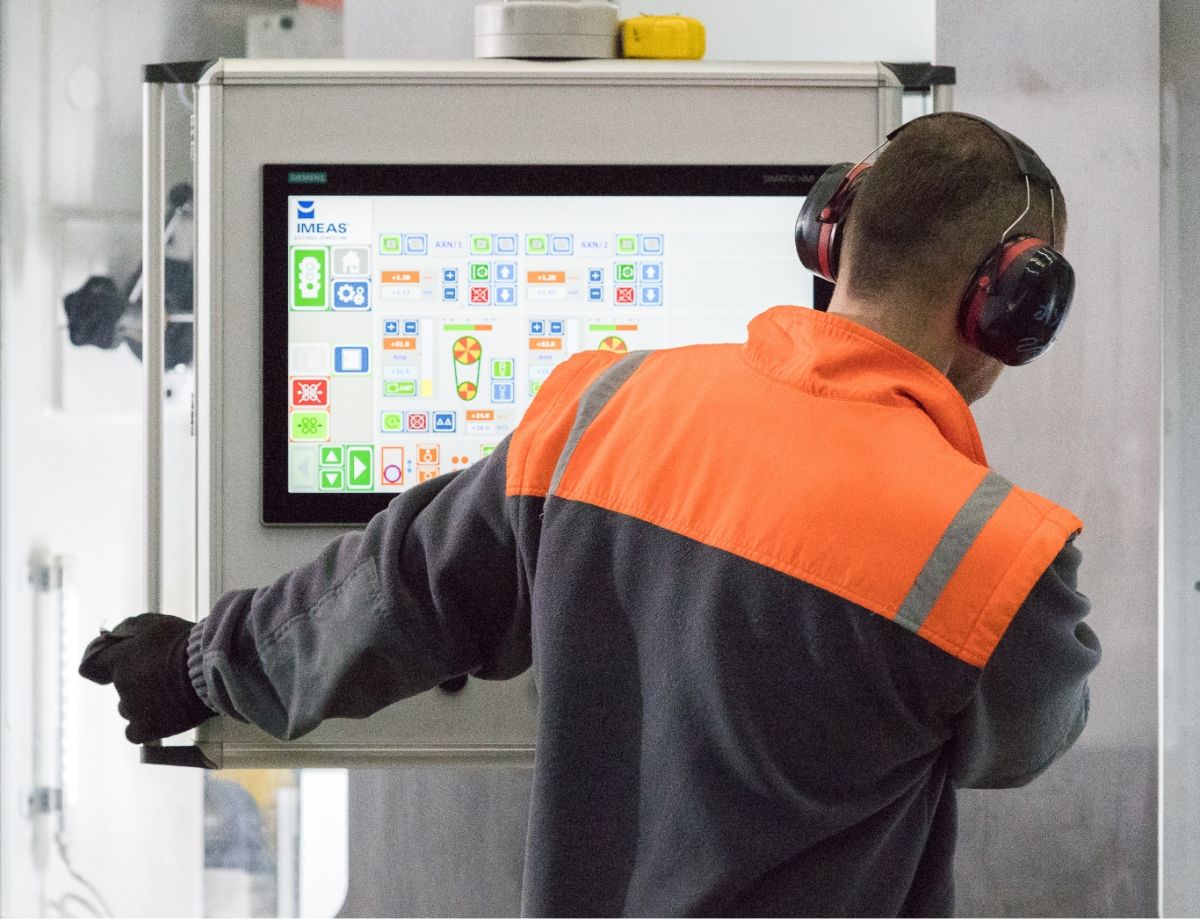 Nova Trading - Market leader